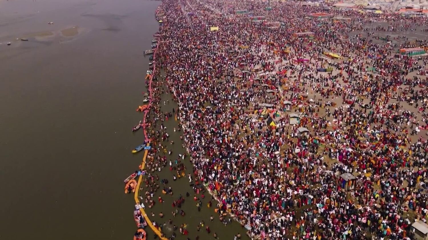 Kumbh Mela 2025 : Un pèlerinage record en Inde - One Media