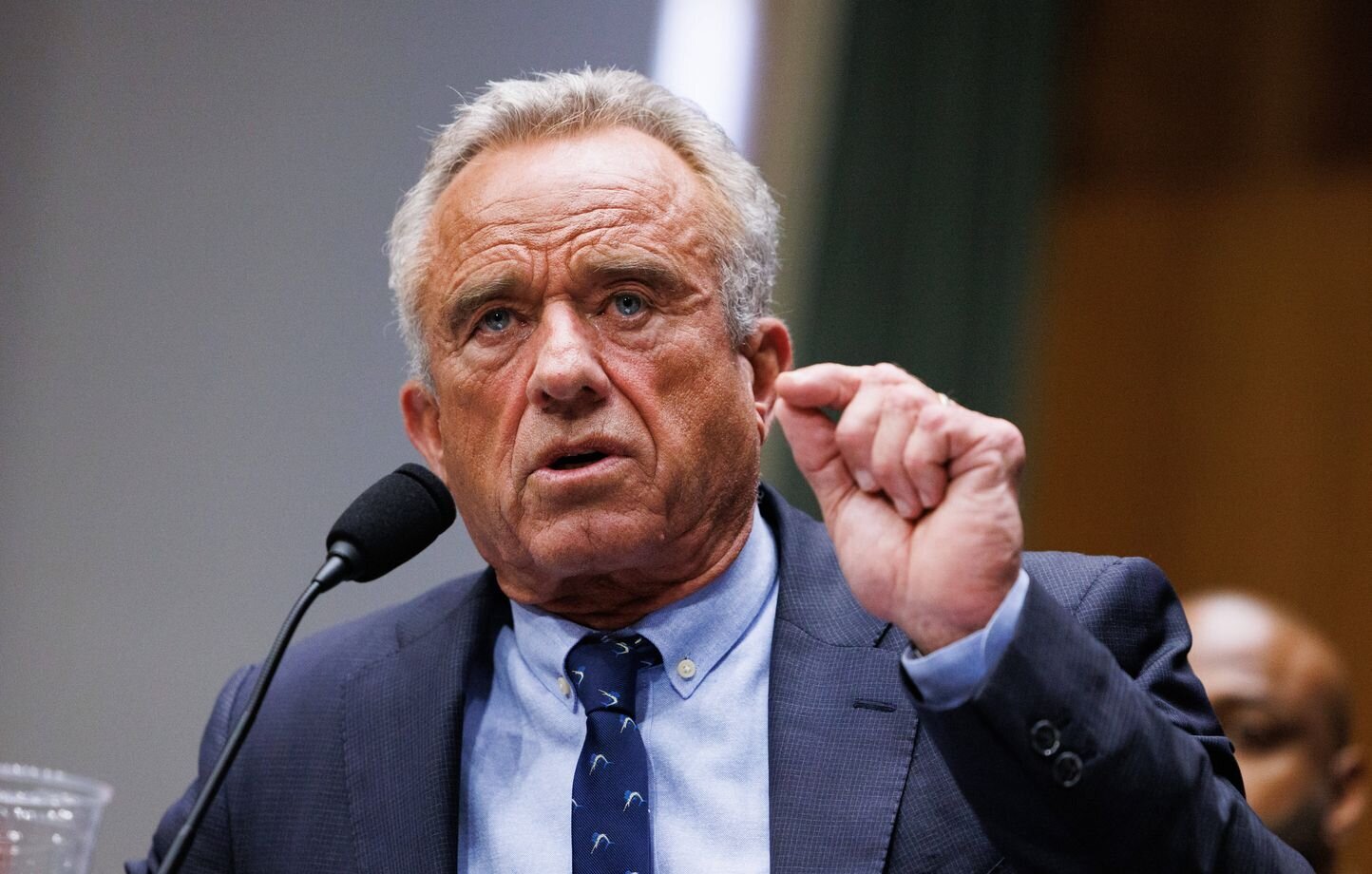 Robert F. Kennedy Jr : Purge des experts vaccins aux États-Unis - One Media